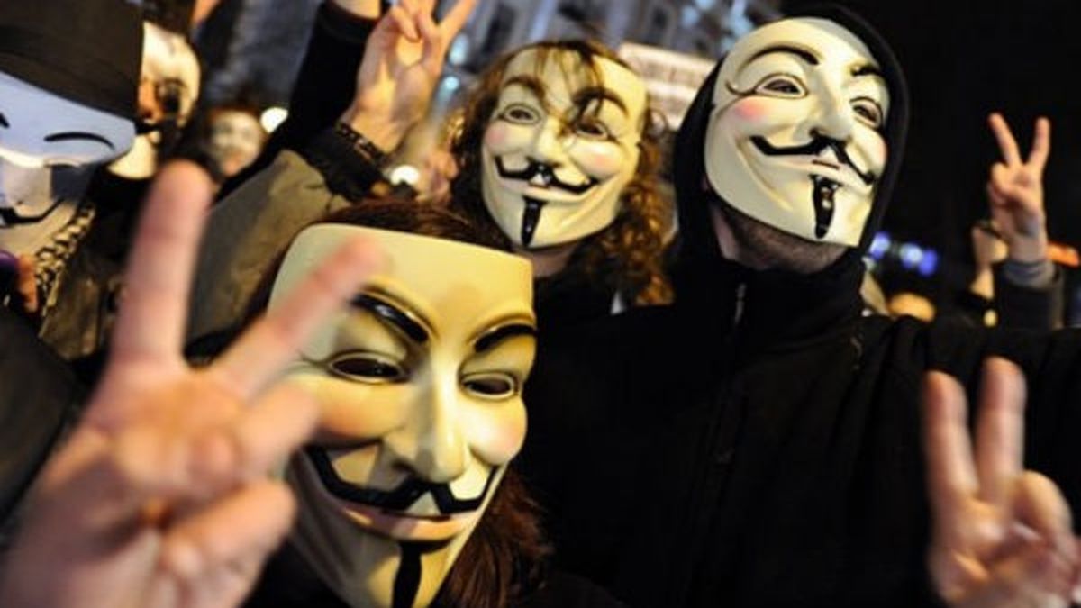 Anonymous distribuye copias piratas del catálogo de Sony