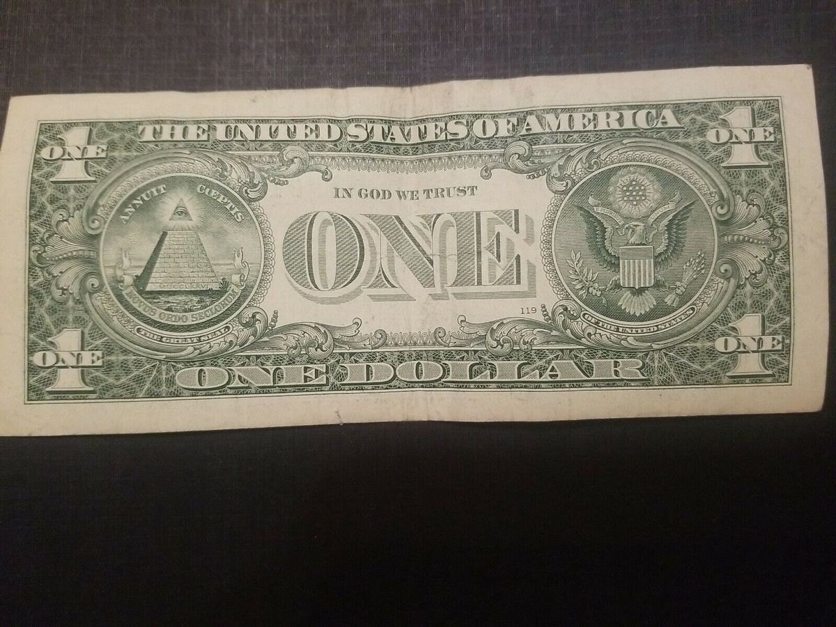 Billetes de US$1 dólar vendidos a $210.000 pesos: Cuáles son