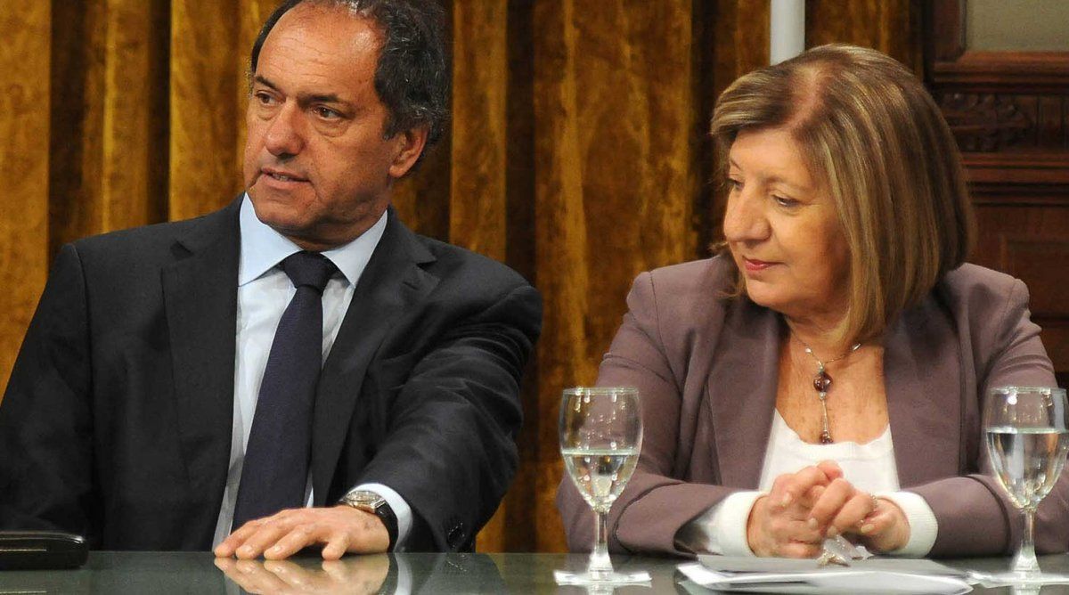 Para evitar la protección de Falbo, denunciarán a Scioli en la Justicia ...
