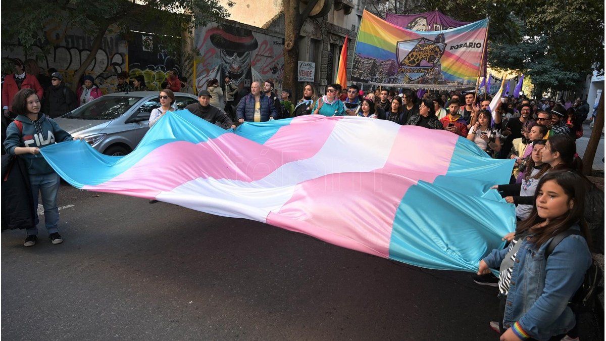 Santa Fe sancionó una nueva Ley para travestis y trans