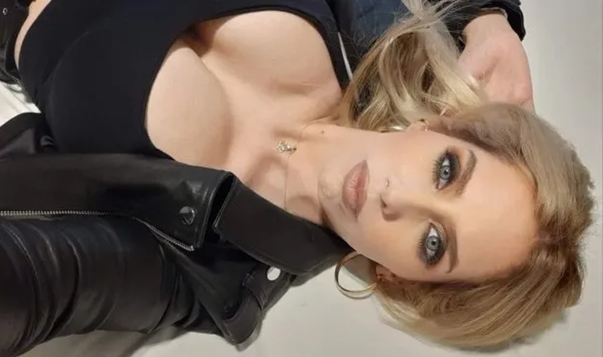 Una diputada libertaria se convirtió en evangélica y publicó su bautismo: Morí para renacer