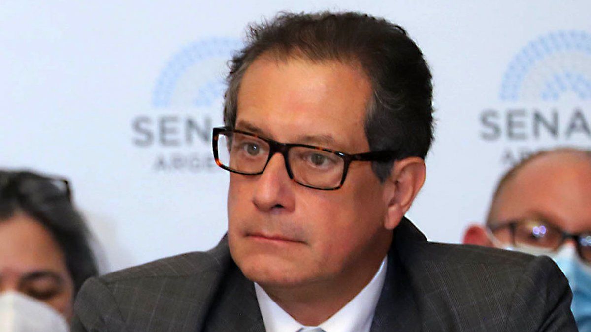 Antes de irse, Miguel Ángel Pesce le da otro apretón al cepo