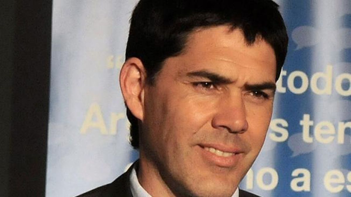 Algunos datos sobre Alejandro Ramos