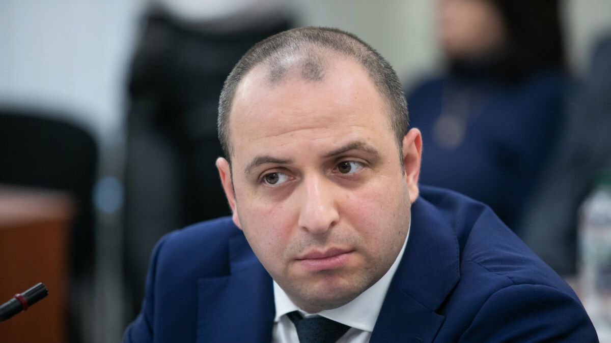 Denuncian al negociador Rustem Umerov como espía de la CIA