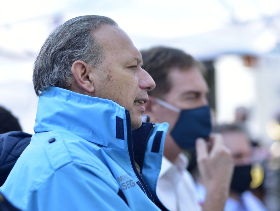 Tensión en General Paz: Agarraron a piñas a Sergio Berni