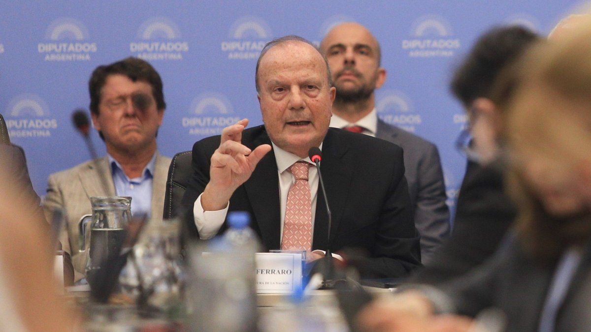 Murió Guillermo Ferraro, el 1er. ministro eyectado por Javier Milei