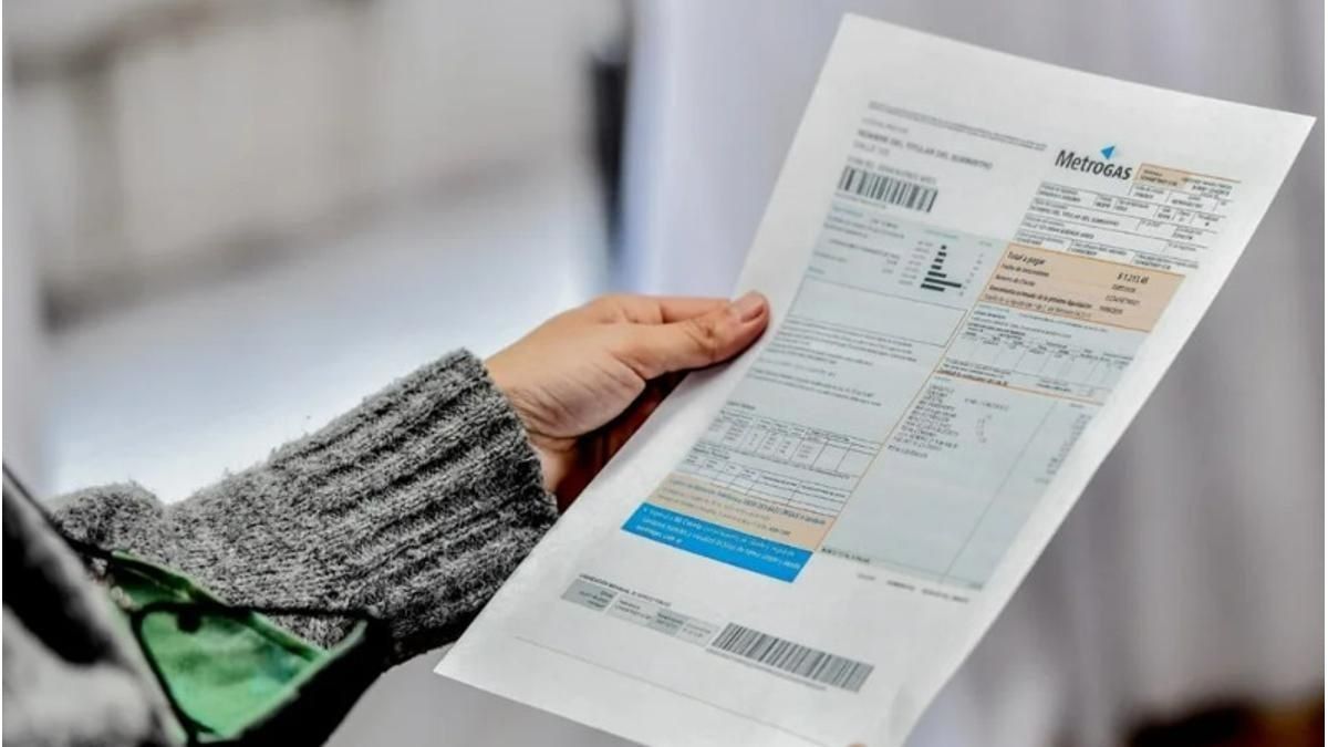 Ya rige la resolución que prohíbe incluir tasas e impuestos en las boletas