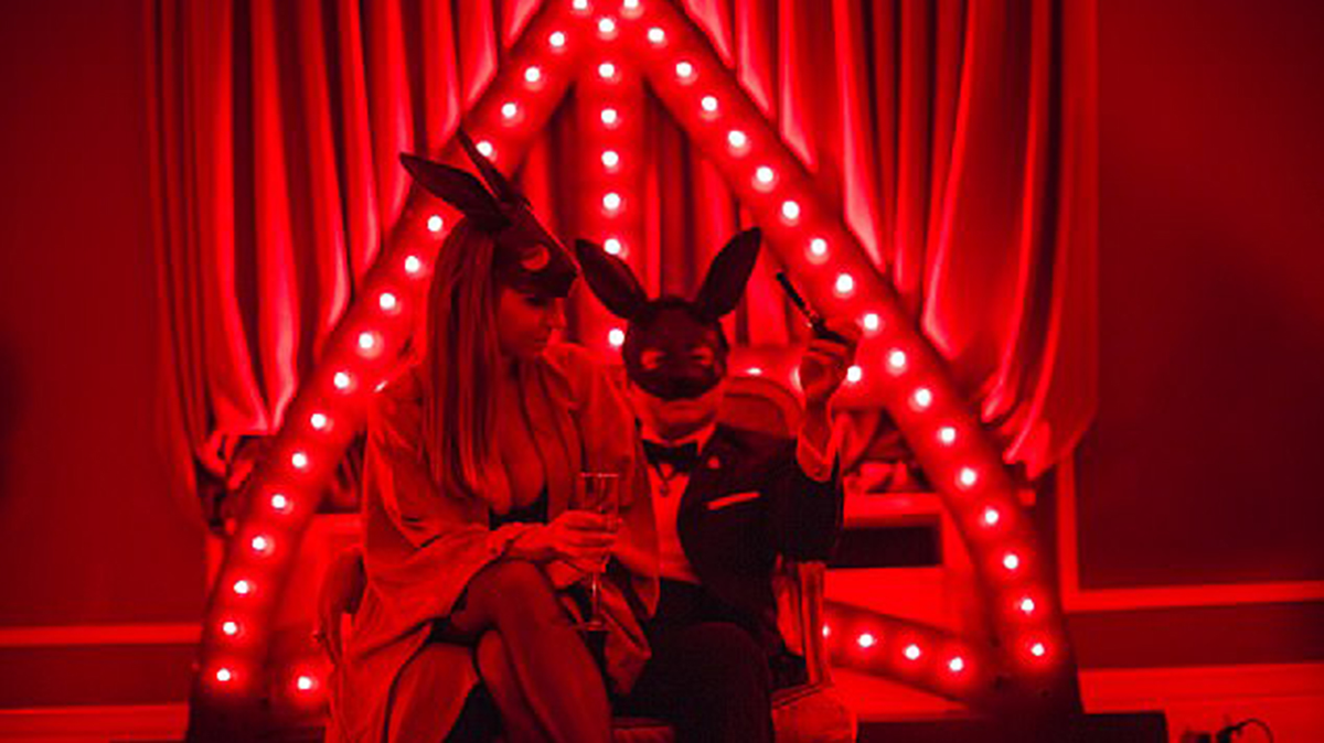 Famosos, fetiches, orgías: El club (secreto) de Hollywood