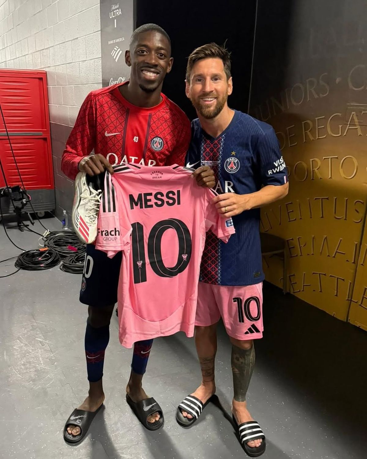 La figura del PSG y ex compañero de Messi aseguró que es el mejor de la ...