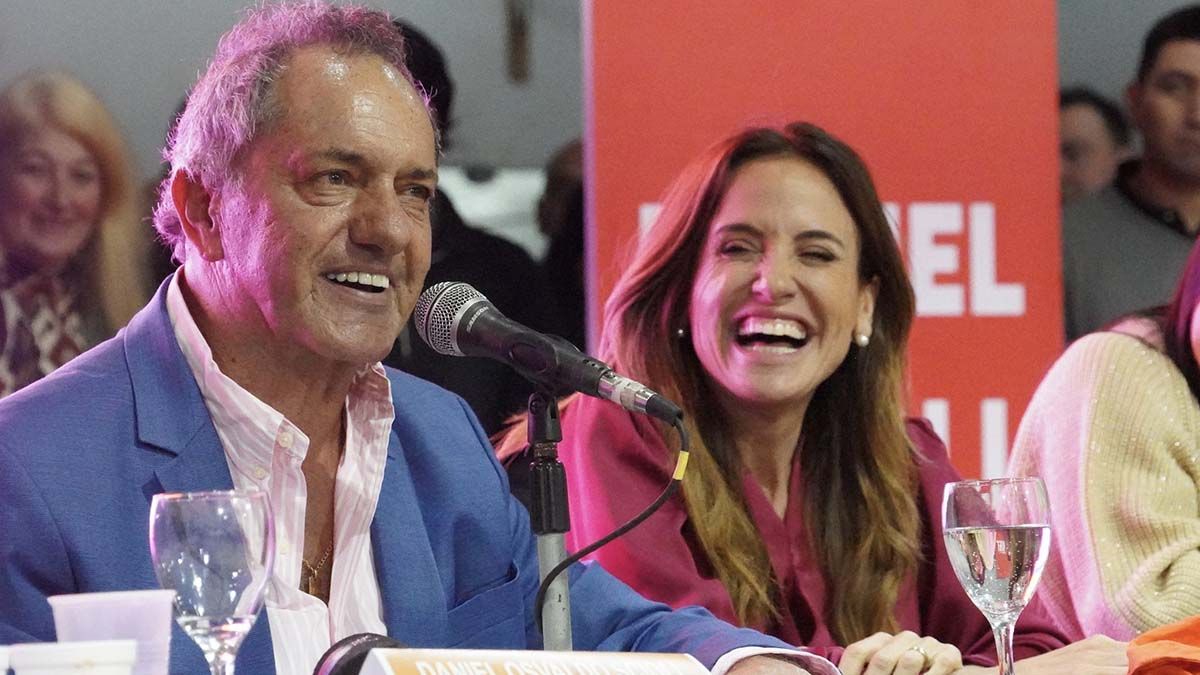 Mucha presión K sobre Daniel Scioli pero, ¿Wado llega?