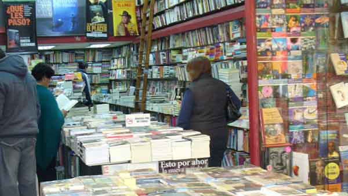 Clarín compró la cadena de librerías Cúspide