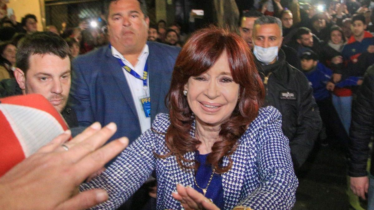 CFK será querellante en la causa y eligió nuevo abogado