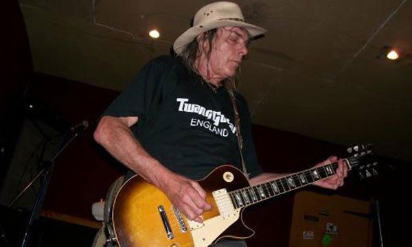 Murió uno de los guitarristas del Motorhead cuarteto