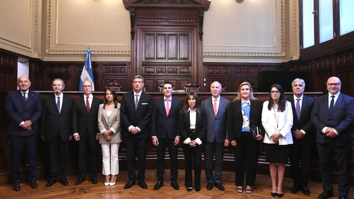 Ante la CSJN, juró Amerio como representante del Ejecutivo en la ...