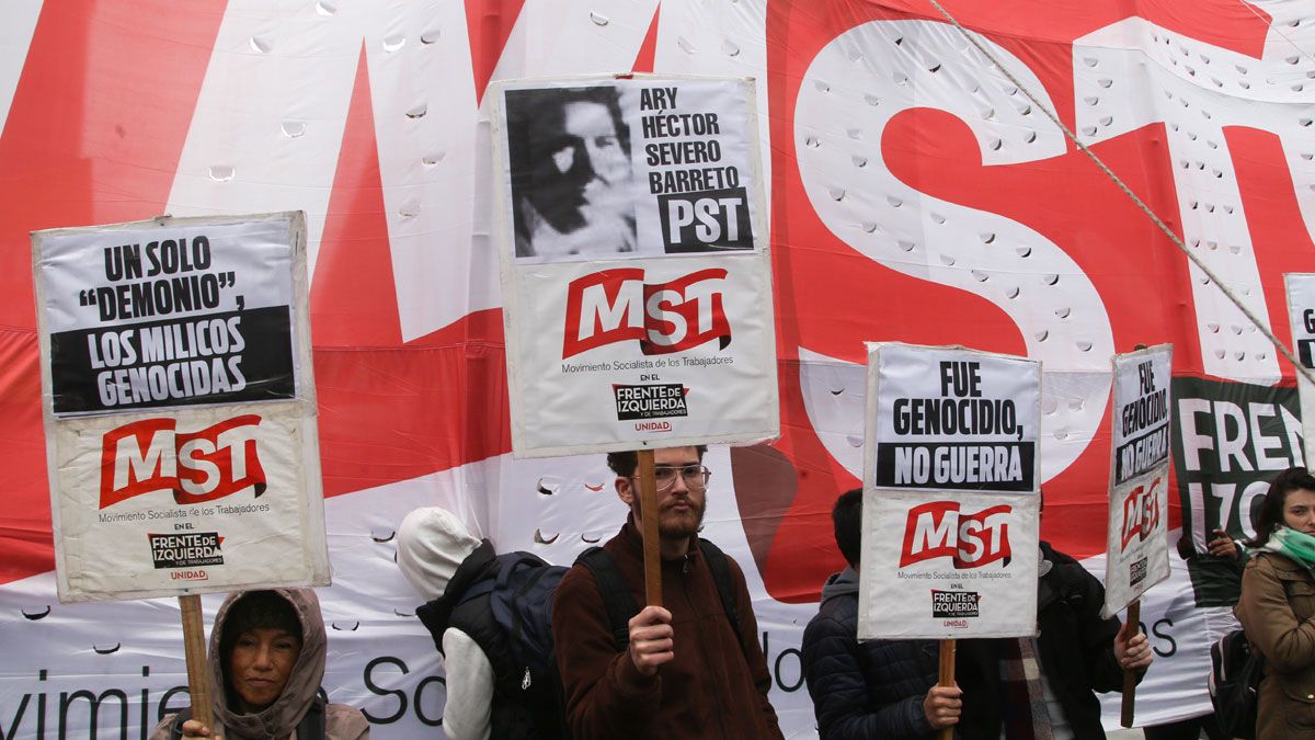 Tensión en la Legislatura: Manifestantes quieren ingresar