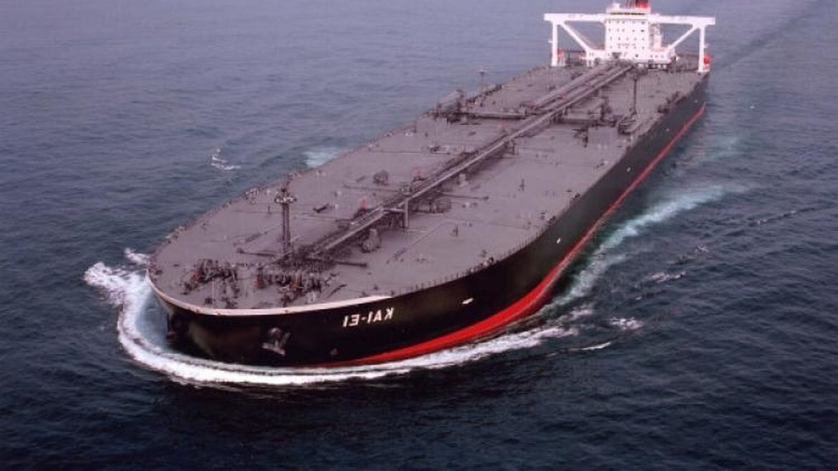 Tormenta perfecta: Importaron 8 barcos de gasoil, el doble de lo ...