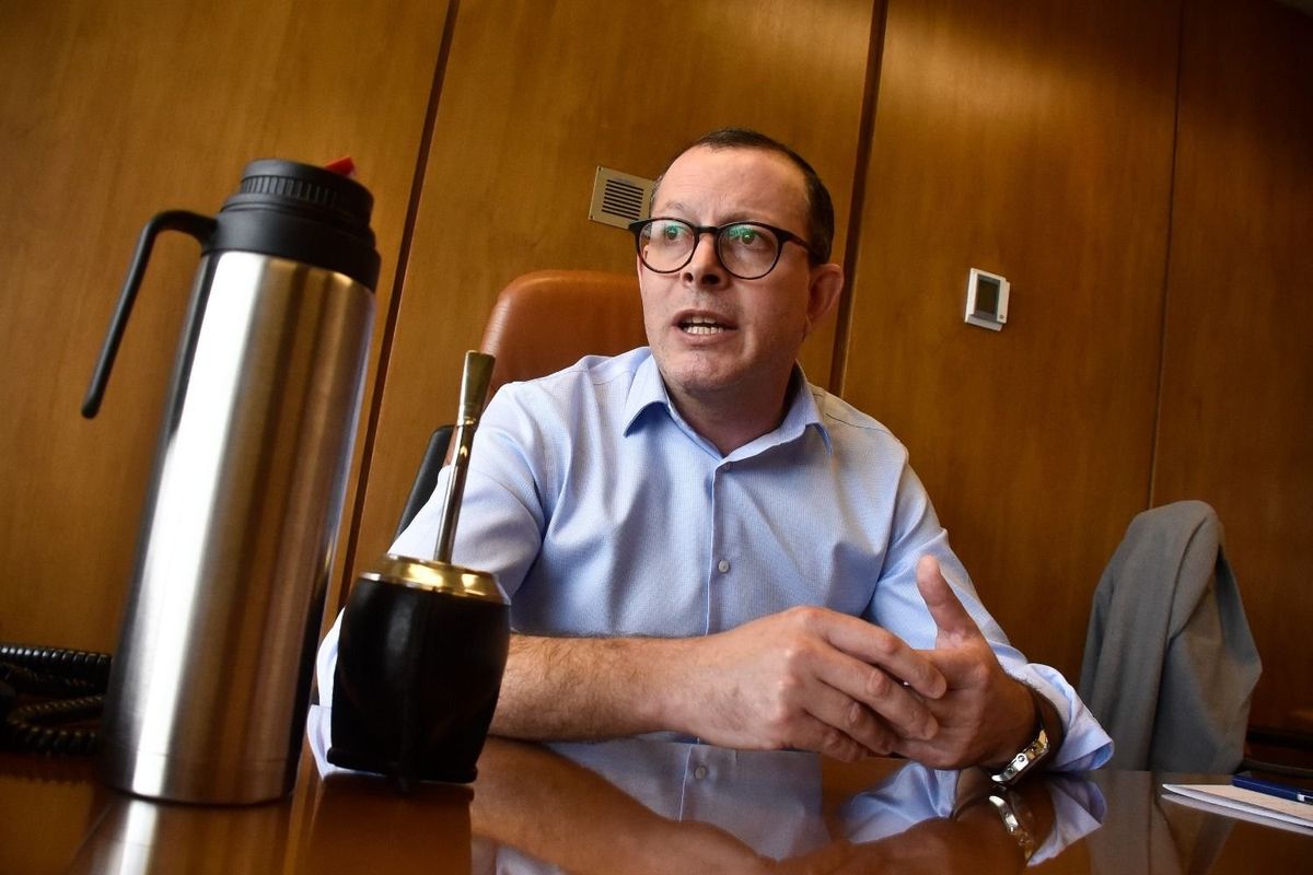 Cabildo Abierto consigue aval blanco contra la marihuana