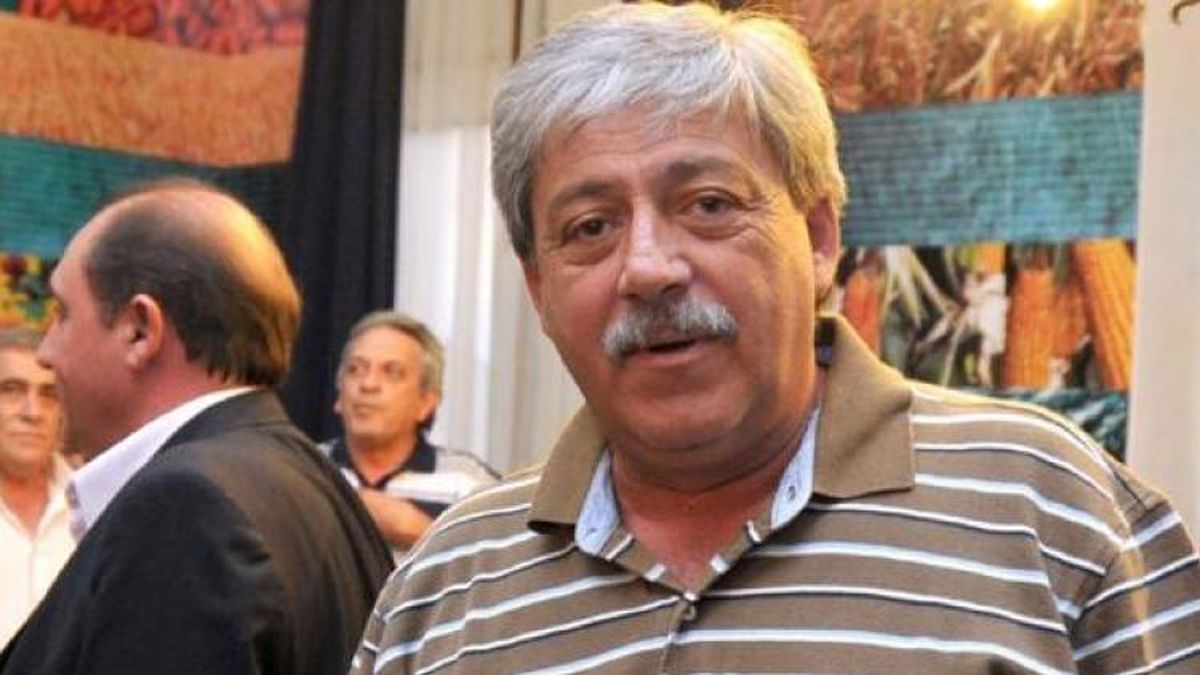 Buzzi: Nos van a terminar sacando hasta el apellido