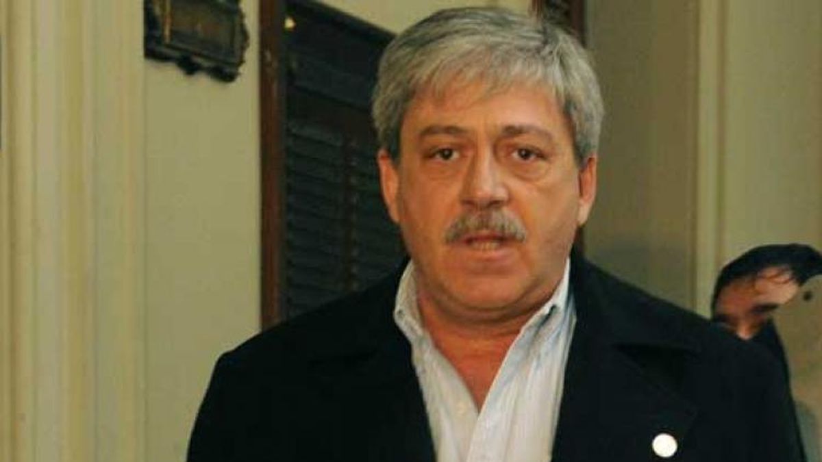 Buzzi: Reutemann pone como prioridad caminar tranquilo en su propio lugar