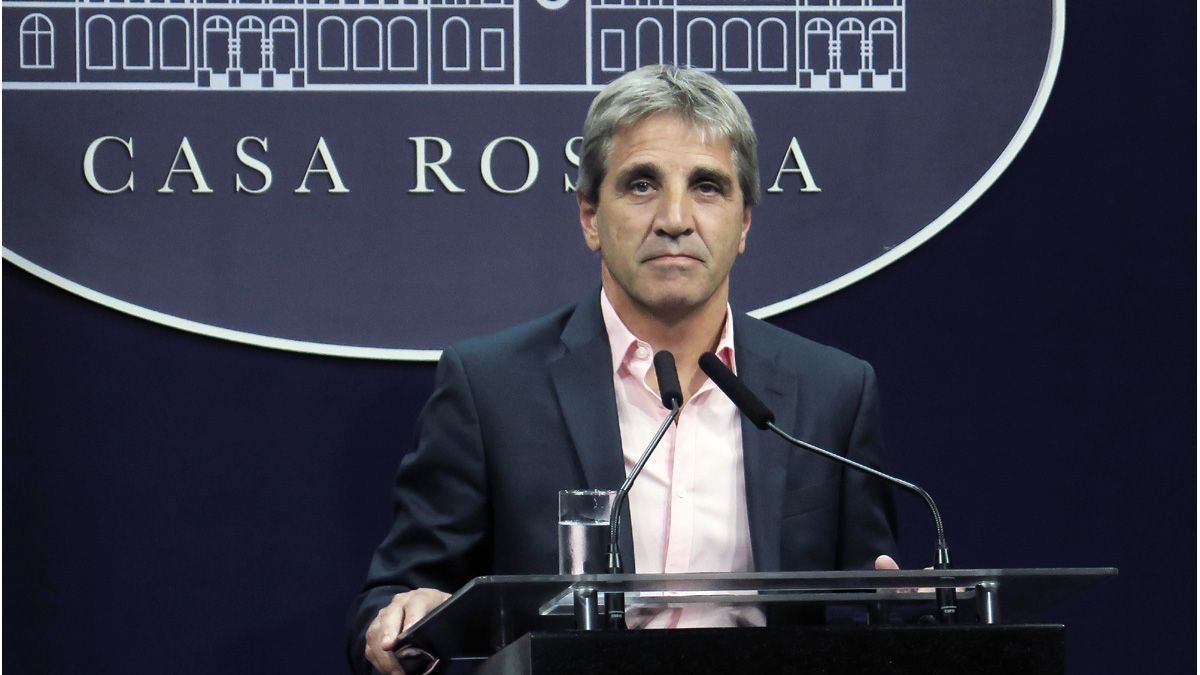 BYMA: Luis Caputo se puso a disposición de la Justicia