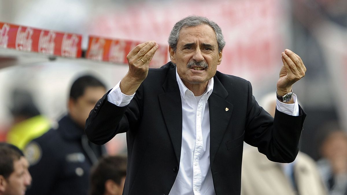 Ángel Cappa dispara contra Javier Milei y desconfía de Mbappé