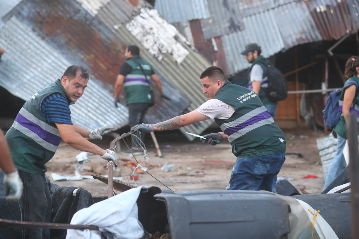 Sorpresivo operativo de Jorge Macri: Desalojó la feria ilegal de Retiro