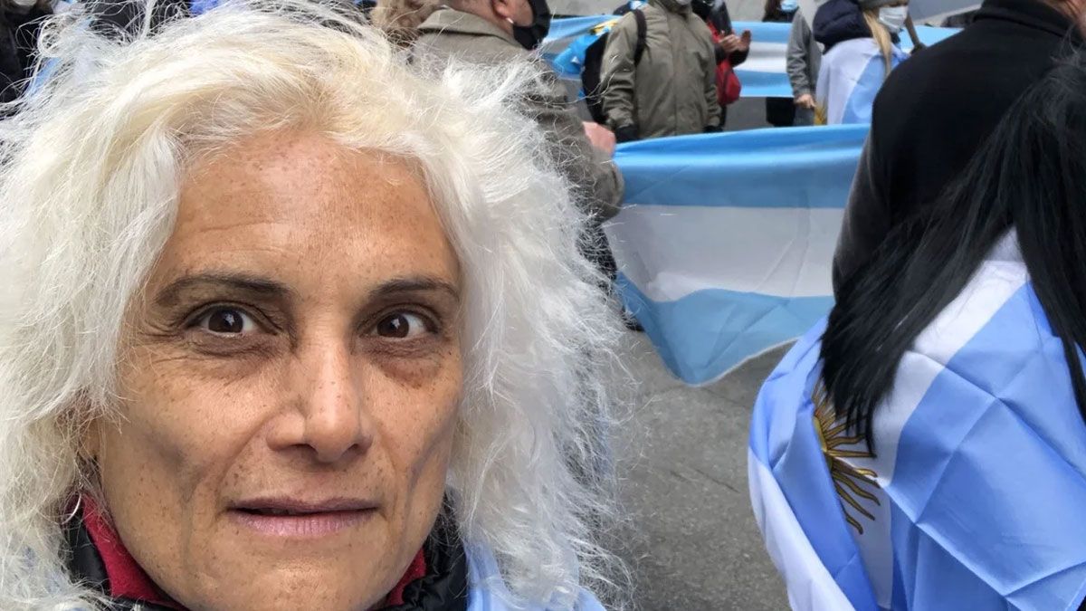 Prófuga de la Justicia, la hija del Coco Basile reapareció en Twitter