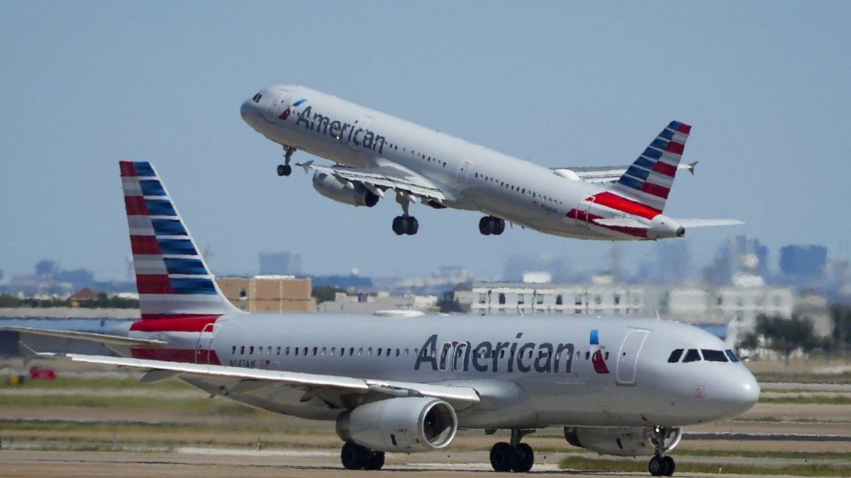 ¡Pedos a bordo! Detuvo un avión por los pedos de un pasajero