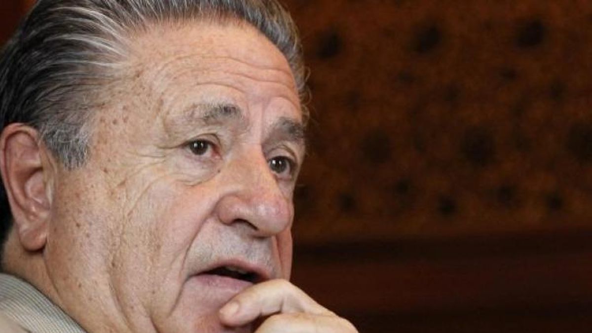 Duhalde rompió el silencio y pidió que las explicaciones las dé el Gobierno