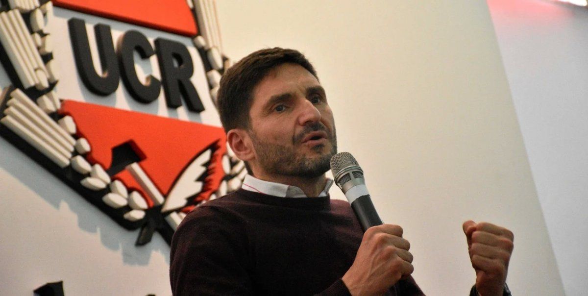 Maximiliano Pullaro: Cuidemos a quienes nos cuidan