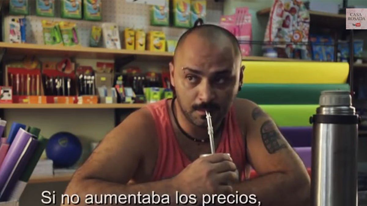 Quebró el librero “ejemplo” de Cristina: “Nos soltaron la mano”