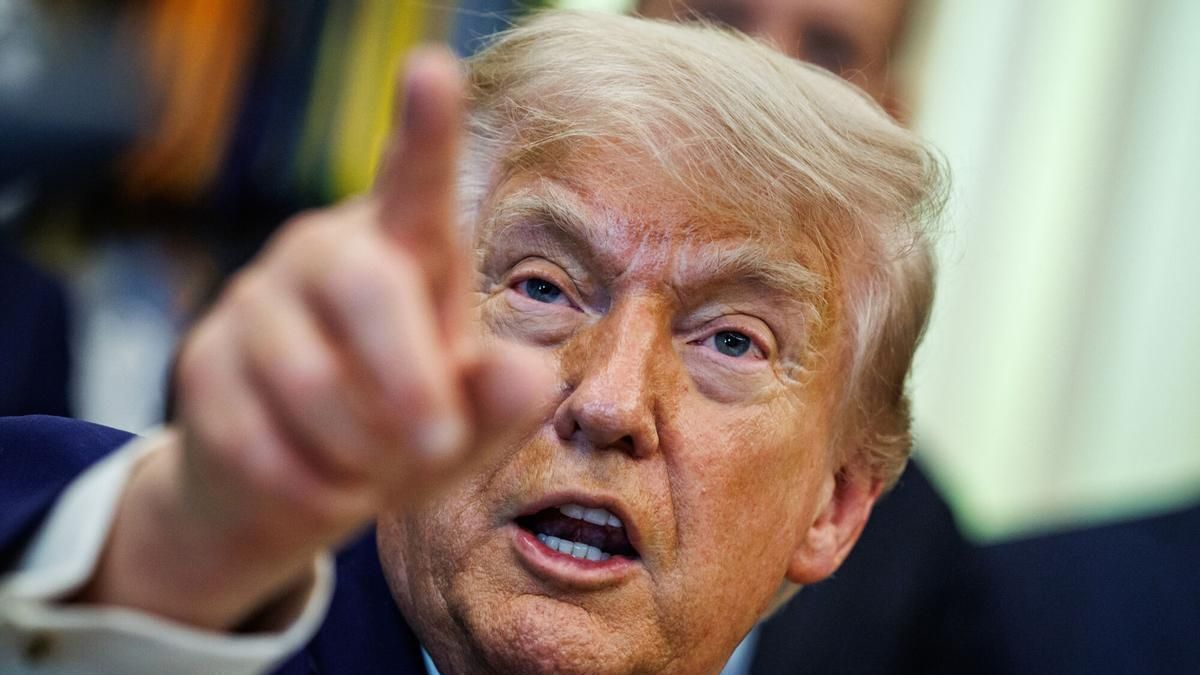 Donald Trump = Javier Milei: Le dijo estúpida a una periodista y ...