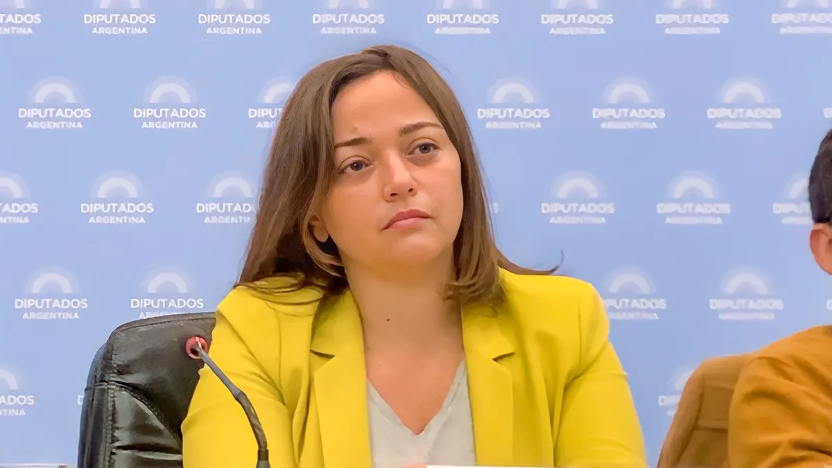 Cecilia Moreau-Tolosa Paz, round 2: Funcionarios de rosca