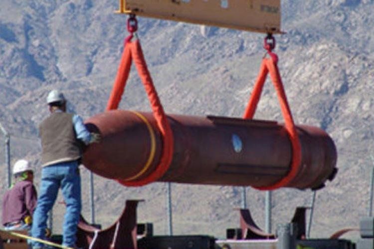 USA alista una superbomba para Irán