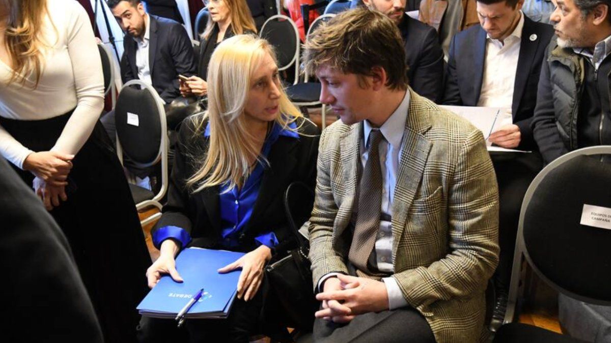 Revancha de Francos contra Santiago Caputo: Aprendió que nadie es superpoderoso