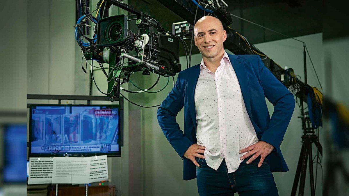 Esteban Trebucq firmó con LN: Hará pase con Eduardo Feinmann